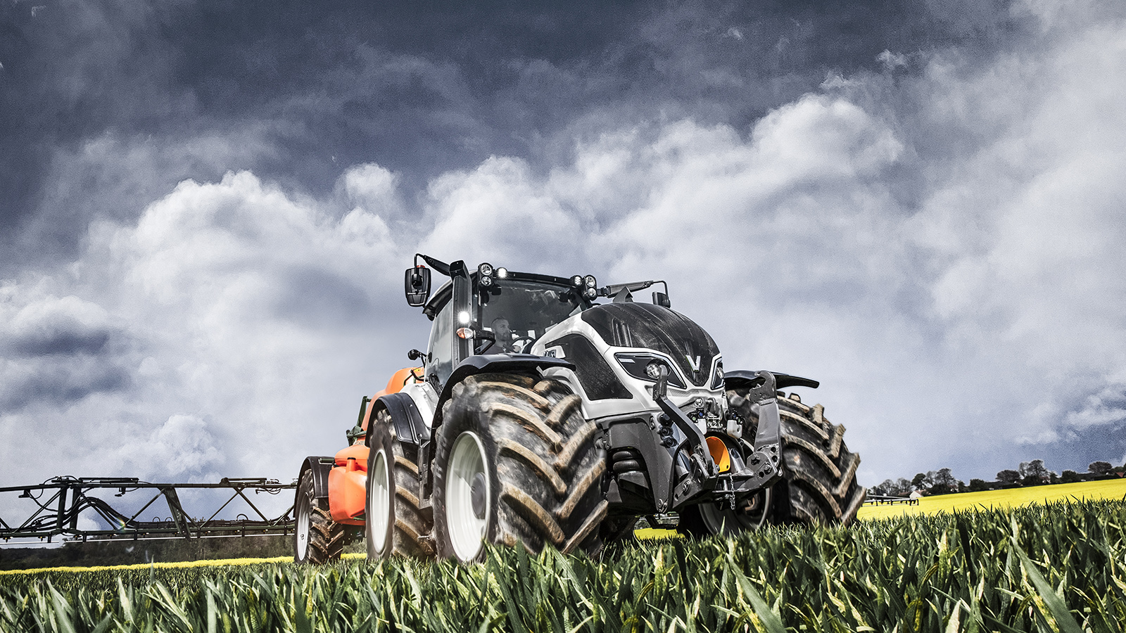 Traktor | Valtra T-Serie | 155-271 PS | Landwirtschaft, Forst, Kommunal ...